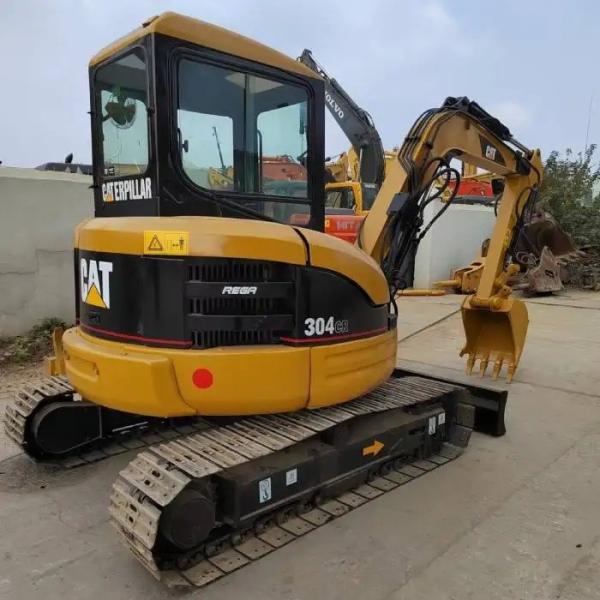 Quality Used Japanese Excavator Original 304 Caterpillar Japan Mini Digger Cat 304C 306 for sale