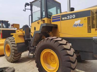 China Usado Komatsu WA320/WA400/WA380/WA300/WA200/WA100 carregador de rodas a preços acessíveis do Japão à venda