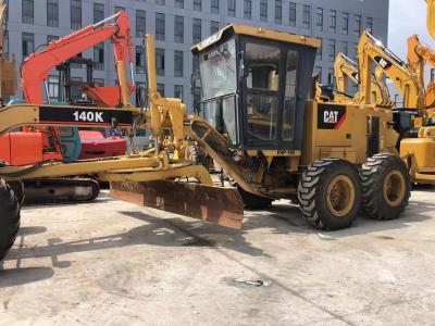 Cina CAT 140K Motor Grader Giappone utilizzato in negozi di materiali da costruzione con e 132kW potenza nominale in vendita
