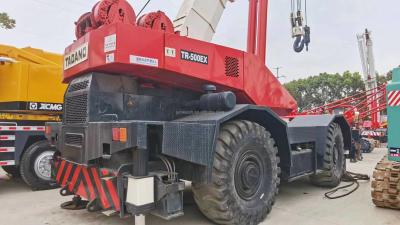 Cina Tadano 50T TR500E Gru usata per terreni accidentati Forte capacità di sollevamento e parti idrauliche in vendita