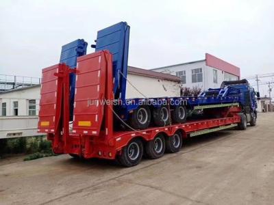 Cina HOWO Lowboy 3 asse 60t 70t 80t Heavy Duty Hydraulic Gooseneck Detachable Low Loader Truck/Lowbed/ Lowboy Low Bed Semi-Trailer in vendita