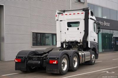 Cina Mercedes Head Road Tractor Euro 4 Heavy Duty Trailer Head con materiali di trasferimento in vendita