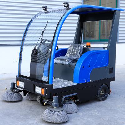 China Hotels Fully Enclosed Electric Ride On Road Sweeper for sale