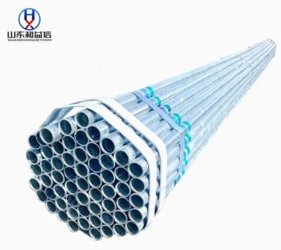 Cina 2.5 X2 5 Tubo quadrato di costruzione in acciaio zincato per paletti di recinzione metallici in vendita