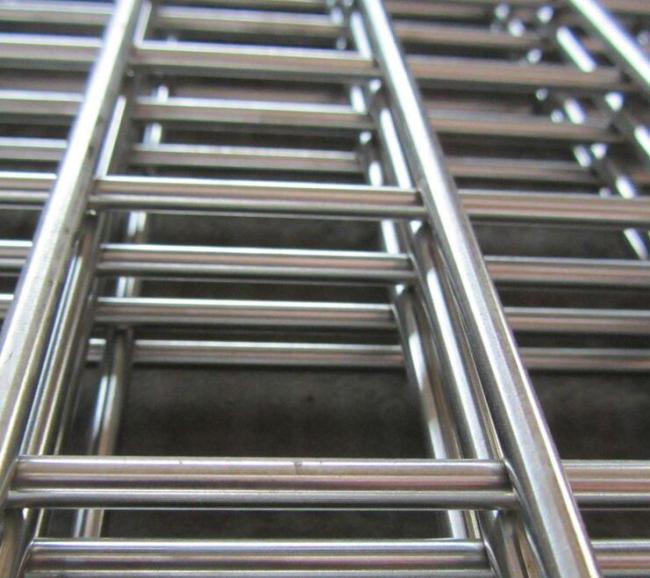2X2inch Galvanized Cattle Welded Wire Mesh Panel 8 X 4 FT Galvanised Reinforcing Concrete Rebar Welded Wire Mesh Panel