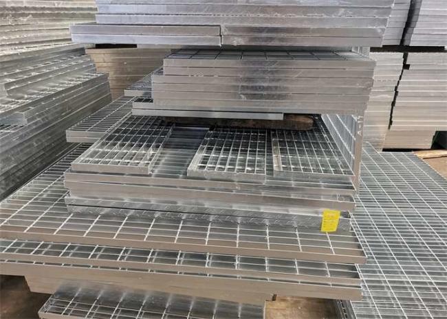 Grating 75mm X 6mm Metal Drain Grates Mild Steel Heavy Duty Steel Bar Grating Hot Dipped Galvanized More Than 5 Years 50mm 100mm