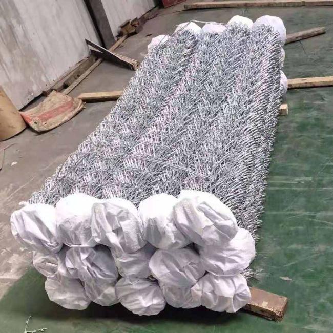 PVC/Hot Dip Galvanized industry chain link fence With Posts And Installing Accessories