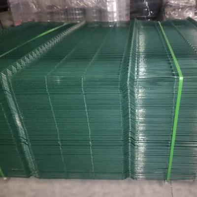 China Powder Coated Welded Wire Mesh Fence Panels For Prison With Square Hole for sale