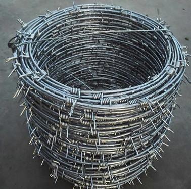 China Double Twist PVC Barbed Wire Razor Wire Price for sale