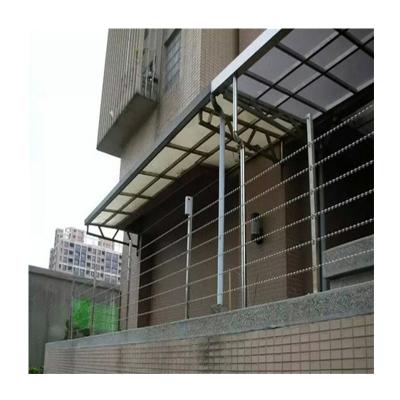 China Galvanized BTO22 BTO-25 28 30 CBT 45 60 65 Barbed Straight Razor Barbed Wire Mesh Fence for sale
