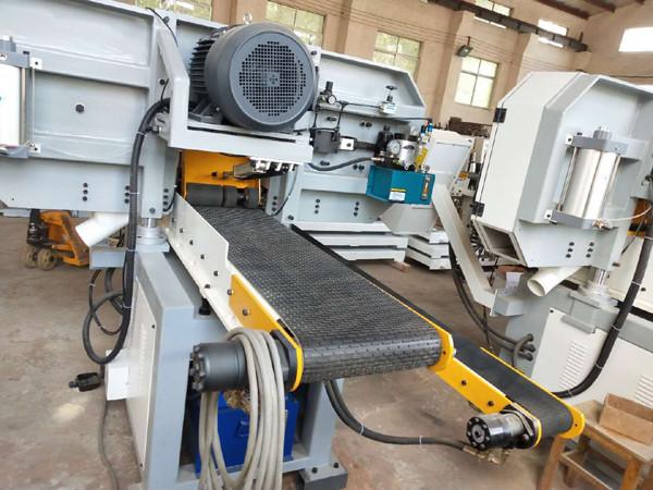 Industrial Fully Automatic Horizontal Band Saw Horizontal Resaw Bandsaw For Wood 380mm