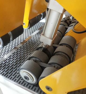 Cina Seghe a fascia orizzontale completamente automatiche per il legno 380 mm in vendita