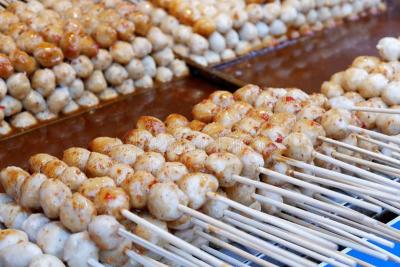Cina Bastone molle automatico del gelato delle polpette di Candy che inserisce macchina in vendita