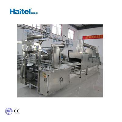 China Dos doces gomosos macios do pirulito do servo motor máquina de depósito 150kg/h à venda