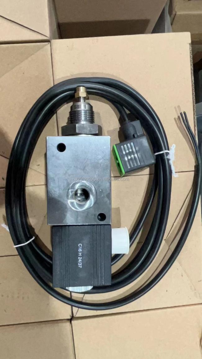 atlas drill rig spare part aftermarket made in china  lubricat.pump no.3217866752