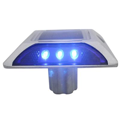 Cina IP68 senza fili 8000mcd impermeabile Cat Eye Reflector For Safety in vendita