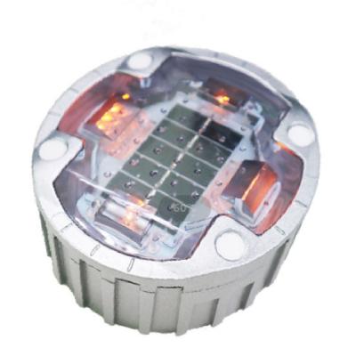 Cina 58 metropolitana solare dell'indicatore della strada del diametro 125mm di resistenza 2.5V del peso di tonnellata per sicurezza stradale ed il paesaggio in vendita