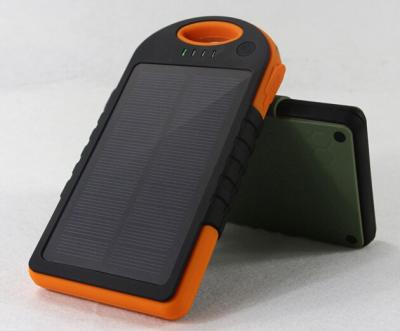 China 12000mAh Solar power bank green energy for travel power supply for sale