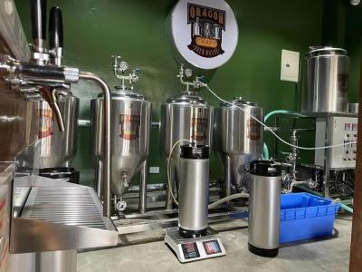Cina Riscaldamento elettrico apparecchiatura da birra domestica da 100L regolabile per le vostre esigenze in vendita