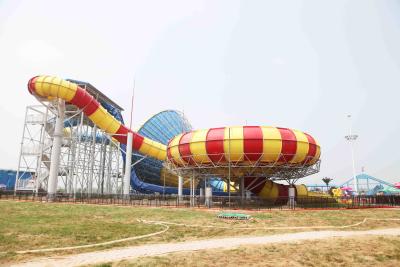 中国 おかしい屋内水はテーマ パーク装置のプラットホーム13.5mの電流を通された鋼鉄鋼鉄サポートを駐車します 販売のため