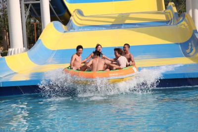 China Corrediça do parque de diversões de Gaint com plataforma de 13.8m/volume de água altos 400m3/h à venda