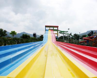 Cina Variopinto sopra gli acquascivoli al suolo della vetroresina, scorrevole dello stagno della vetroresina per il parco di divertimenti in vendita