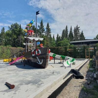 China Customzied Fiberglass Vison Boat Waterparks Slide Park Equipment Factory for sale