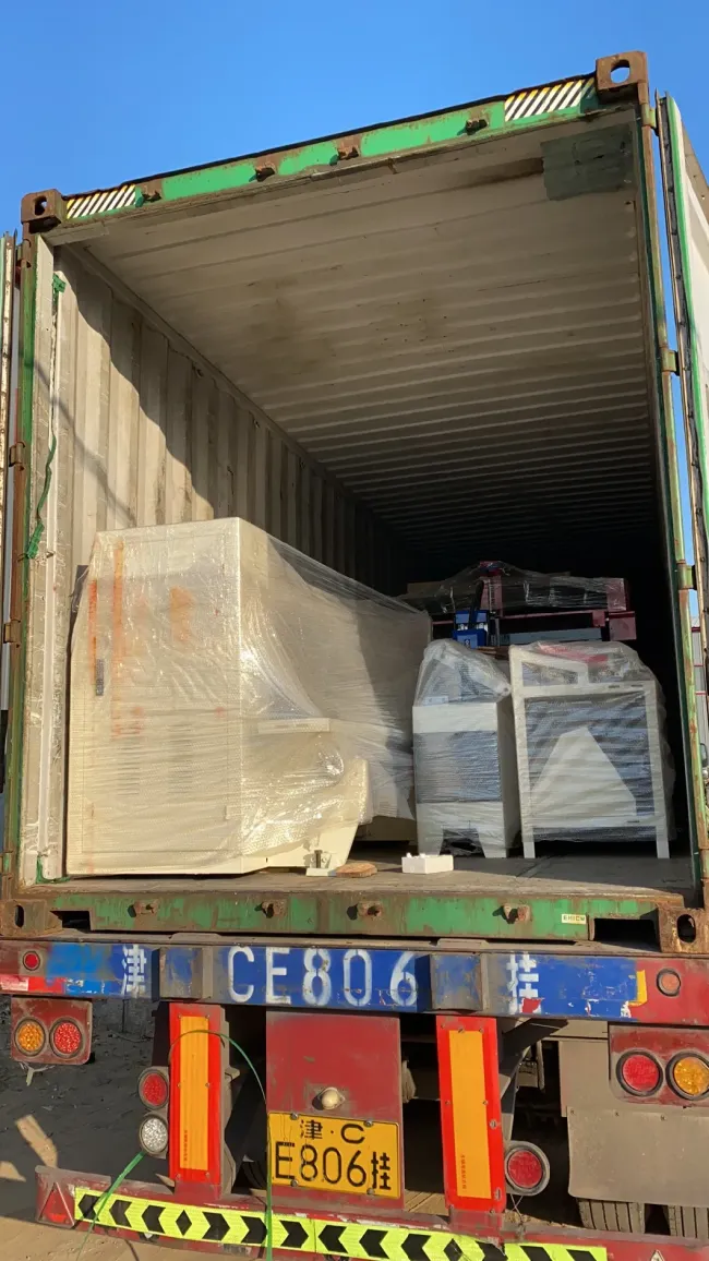Transparent BOPP Packing Jumbo Roll Tape Slitting Machine