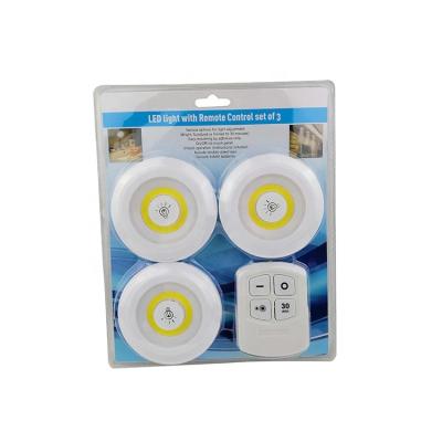 Cina il Governo di 4.5V Undermount LED accende la PANNOCCHIA Puck Light di 80lm 90mm in vendita