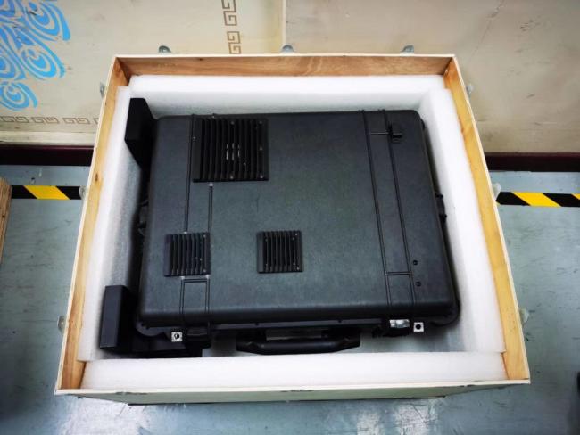 Vehicle Portable Cell Phone GPS Bomb Rcied WiFi Remote Control Counter Drone Uav Counter-Uas VHF UHF RF Signal Jammer