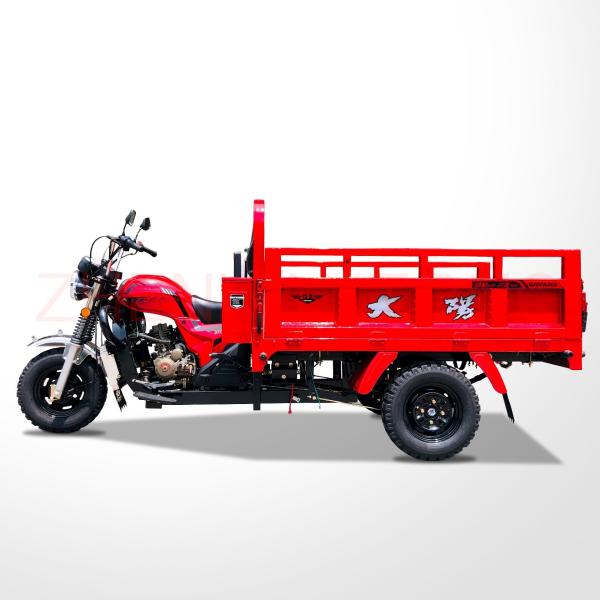 Quality 250cc Cargo Tricycle Three Wheels Motorcycle with Tyre 5.00-12 and Open Body for sale