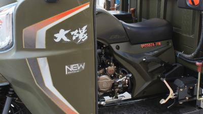 China 200cc Wassermotor Fracht Trimoto mit Halbkabine und hohen Kostenleistung zu verkaufen