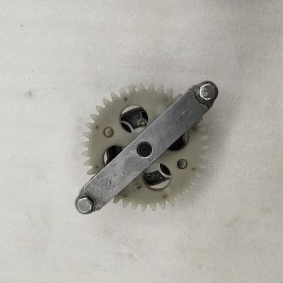 China Silver Oil Lubrication Pump for LF150cc 250cc Motorcycle Engine Tricycle Spare Parts for sale