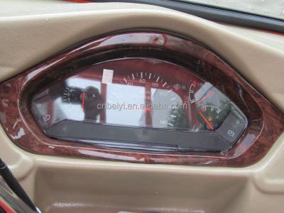 China Triciclo de carga motorizado de tres ruedas con cilindrada de 250cc y motor de rickshaw automático en venta
