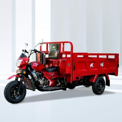中国 250cc 閉ざされた箱 三輪貨物バイク 1200kg 負荷容量 5.0-12 タイヤサイズ 販売のため