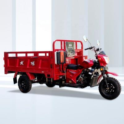 Cina 250CC scatola chiusa tre ruote carico motociclo 1200kg capacità di carico 5,0-12 Dimensione pneumatico in vendita