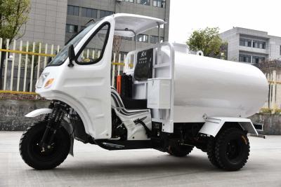 Cina Carico pesante carico posteriore triciclo motore motore 200cc agricoltura tricicli motorizzati cisterne d'acqua in vendita