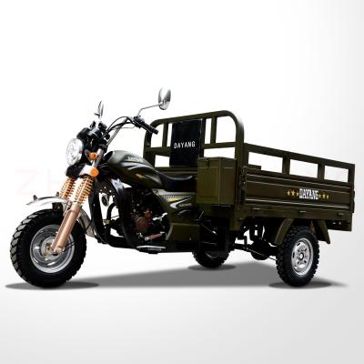 Cina Motore 150cc Camion classico e leggero da carico Triciclo merci con freno posteriore idraulico in vendita