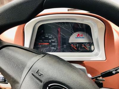 Cina Triciclo da trasporto merci di tipo heavy 800cc tuk tuk con cabina chiusa e capacità di 10 litri in vendita