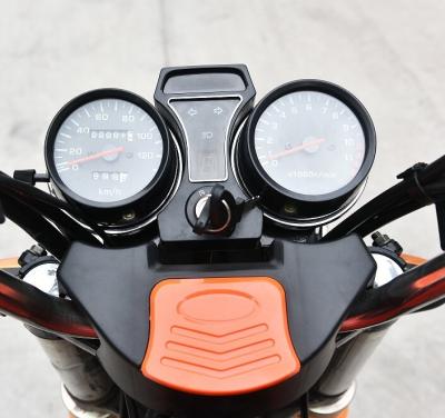 Cina 150cc o 200cc LONCIN/ZONGSHEN/LIFAN/YINGXIANG Motore triciclo 1 passeggeri carico aperto in vendita