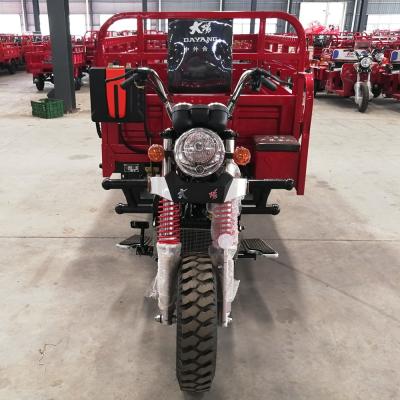 Cina Motore da 175cc 2021 Chongqing DaYang Triciclo a motore per merci per molteplici applicazioni in vendita