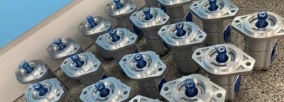 China 400910-00034 hydraulische Zahnradpumpe DX140 K3v63 zu verkaufen