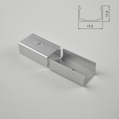 Cina Accessori per luce al neon in silicone flessibile 15*15, clip per neon flex LED colore argento in vendita