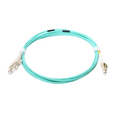 中国 9/125um複式アパートの単一モードCATV視覚繊維のパッチ・コード1M LC UPC-SC UPC 販売のため