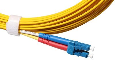 中国 LC-SCの単モード二重繊維光学の黄色い3mをパッチ・コード 販売のため