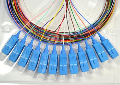 Cina Treccia a fibra ottica dei centri di colore di buona qualità SC/UPC 12 con cavo variopinto in vendita
