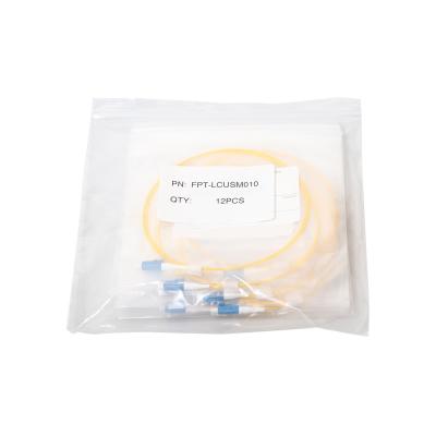 Cina Treccia a fibra ottica semplice o duplex LC UPC 0.9mm per FTTH in vendita