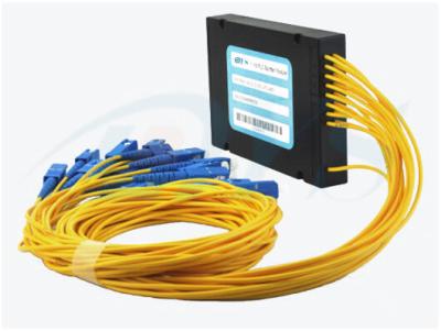 Cina Separatore giallo della fibra ottica 1*16 SpA con il connettore UPC/dello Sc per della comunicazione dei dati in vendita