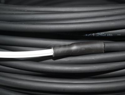 Cina Treccia rotonda del cavo flessibile SC/APC del cavo a fibre ottiche FTTH semplice e duplex in vendita