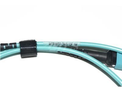 Cina 12 fibra 40GbE, 40GBASE-SR4, saltatore dell'acqua MTP dell'assemblea plenaria OM3/OM4 in vendita